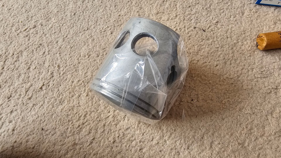 Mitaka Engine Piston Set 64mm (Standard Size) Yamaha RD350LC (4L0) YPVS ...