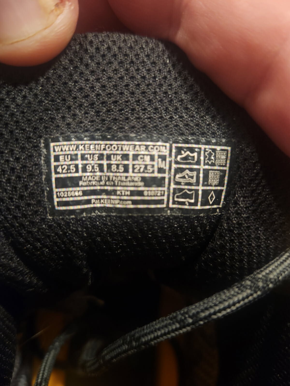 Keen Waterproof Hiking Boots Mid Level Men's 9.5 Brown Shoes Bellow ...