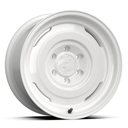 17x8 fifteen52 Analog HD Classic White (Gloss) Wheels 5x120 (25mm) Set ...
