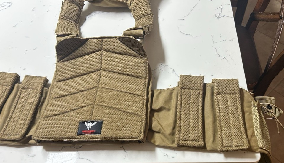 Shellback Plate Carrier. Size Small. Coyote Brown. | eBay