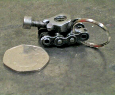 Tiny Tank Keyring Ornament Model Army Scrap Art Sculpture Steam Punk ...