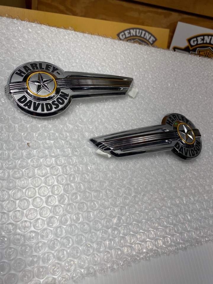 OEM Harley 18-26 M8 Softail Fatboy Deluxe Heritage Tank Emblems Chrome ...