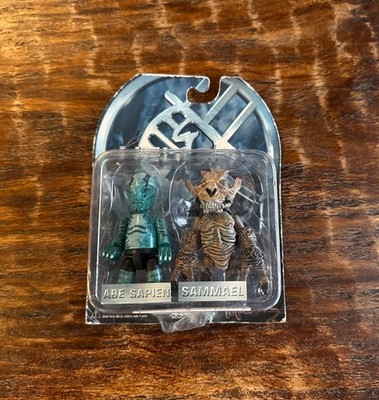 Hellboy Action Figures Abe Sapien & Sammael Mezco MEZ-ITZ 2004 New ...