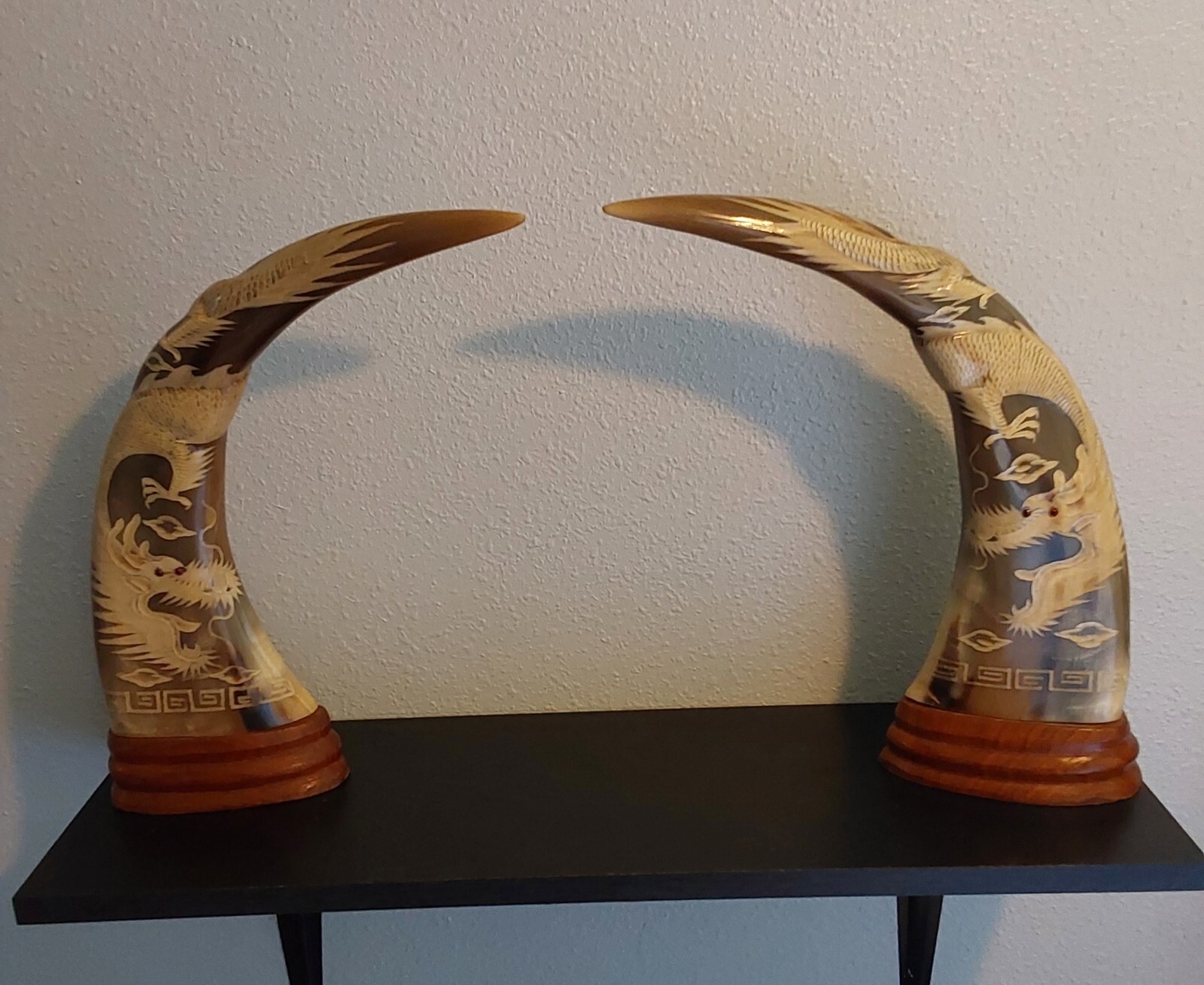 Pair Vintage Japan(?) Water Buffalo Horn Scrimshaw Dragon LARGE Asian ...