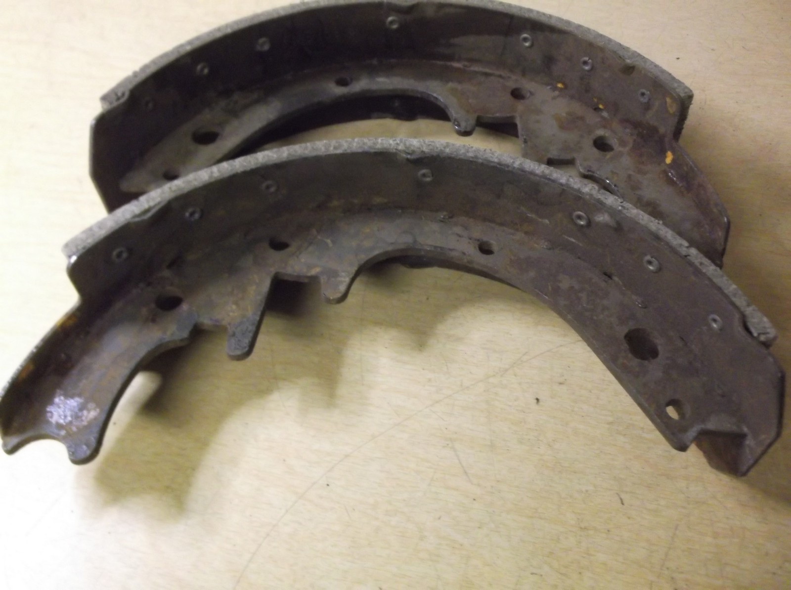Aimco FMS-169 Vintage NOS Brake Shoes Set of 2 * * for sale online | eBay