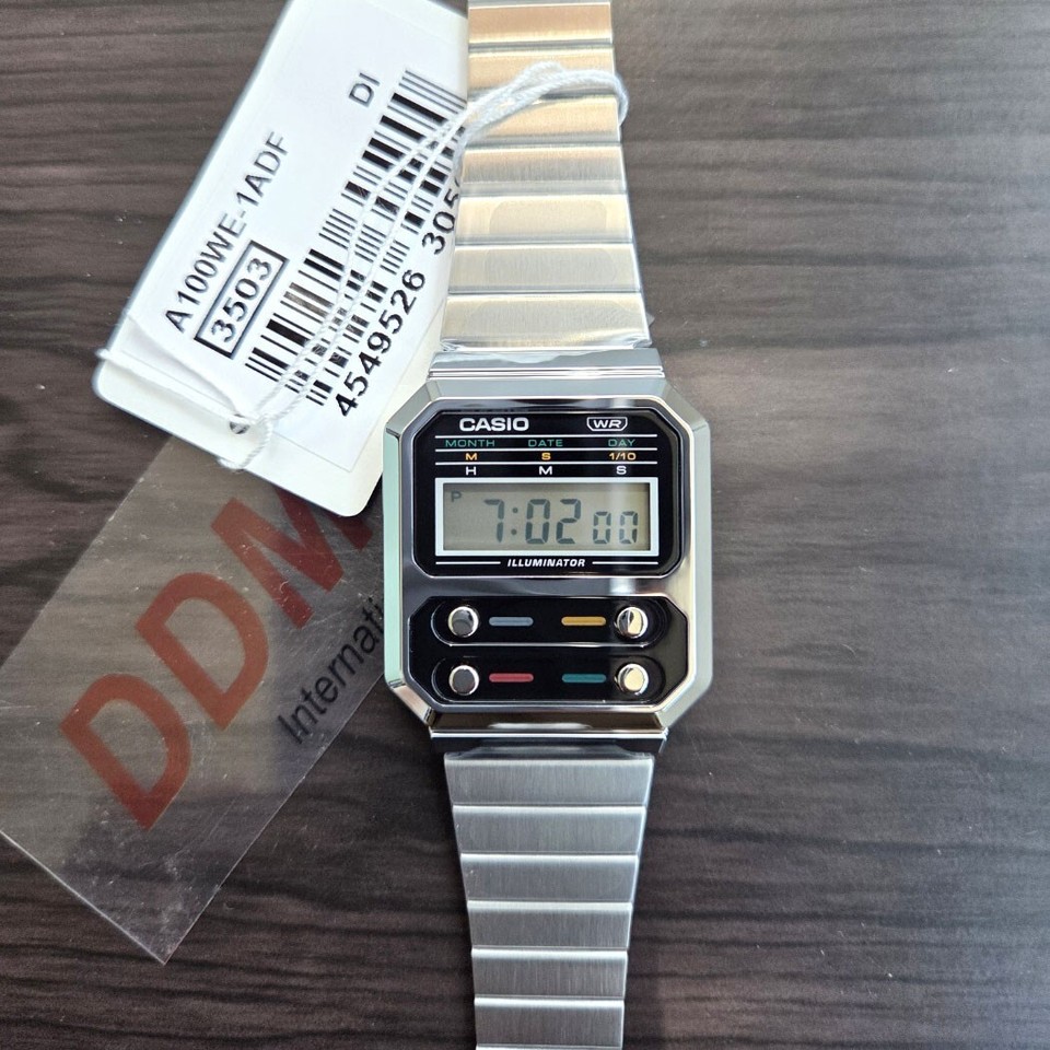 Casio Vintage Silver metal band Digital Classic Watch A100WE-1A ...