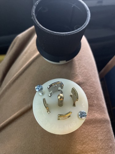 Hubbell HBL2821 Twist Lock, 30 amp 4p 5w 277/480v, L22-30P, Black White ...