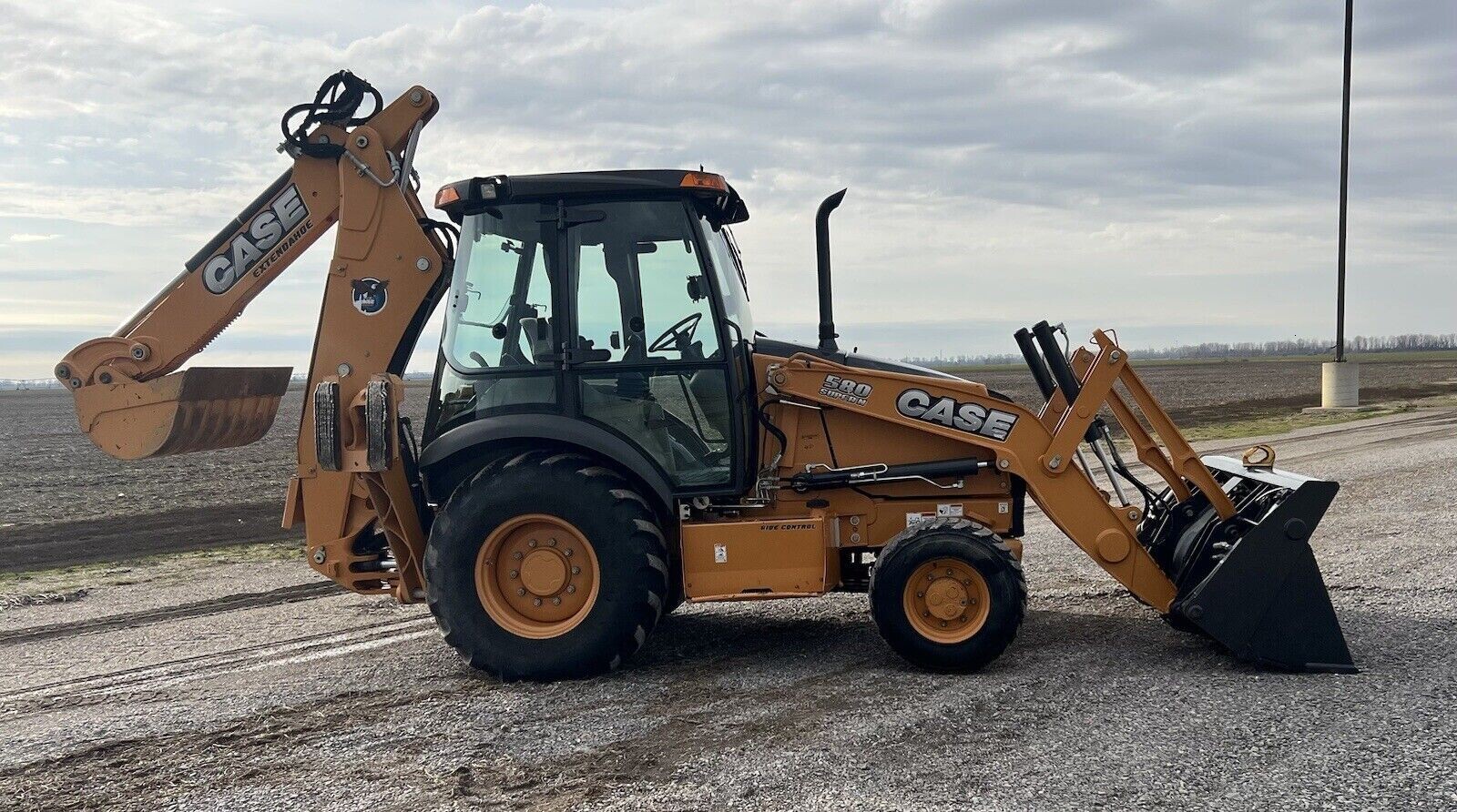 2014 Case 580 Super N Backhoe Loader 4WD Extendahoe | eBay