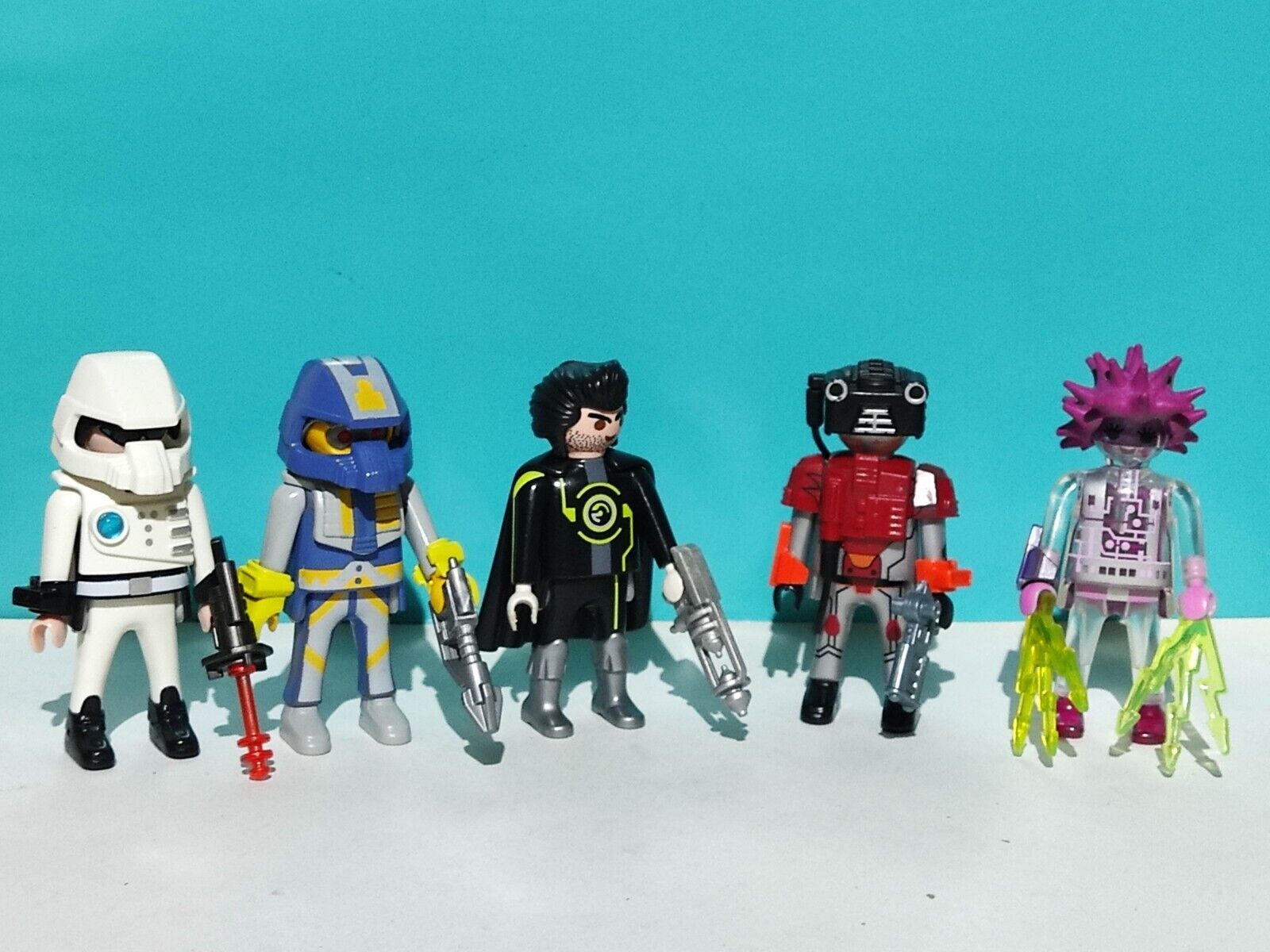 PLAYMOBIL FIGURES ALIENS ROBOTS ALIEN ROBOT SPACE SPACESHIP FUTURE ...