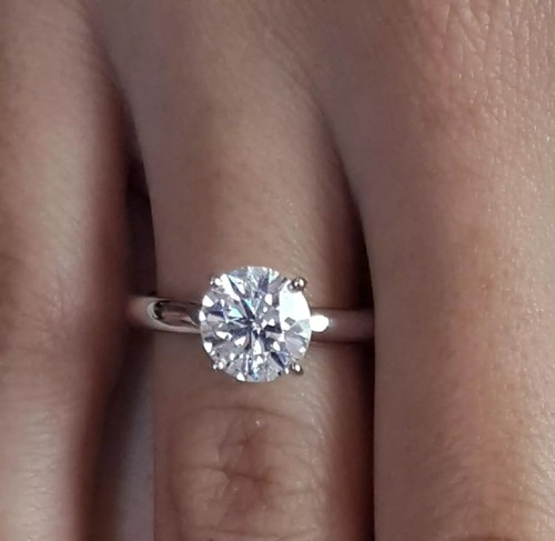 1 Ct Classic 4 Prong Round Cut Lab Grown Diamond Engagement Ring F ...