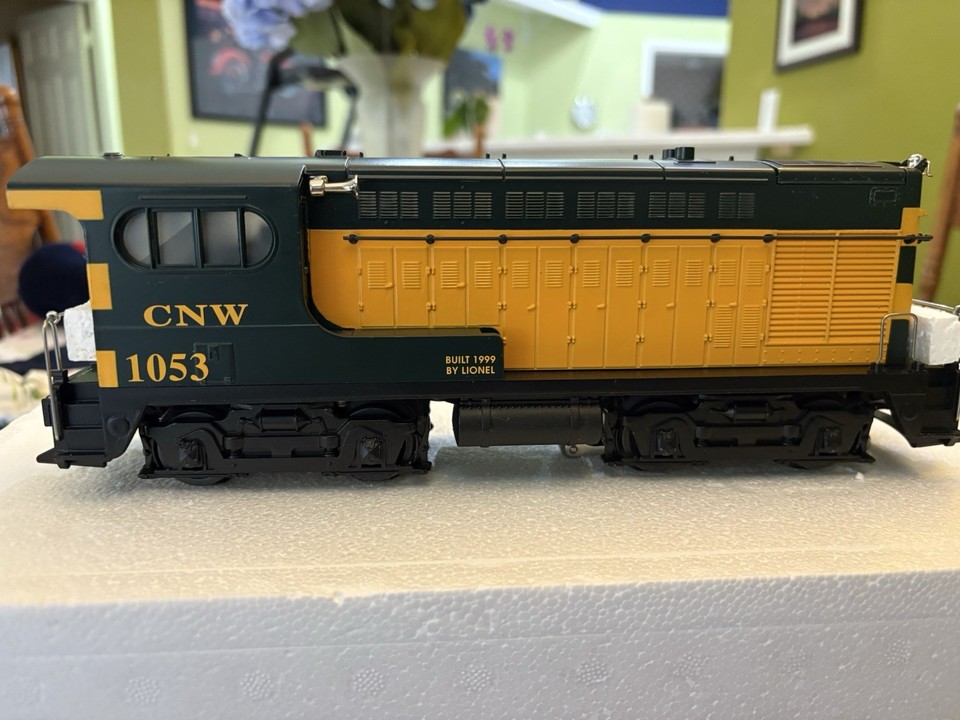 C&NW H12-44 Switcher NIB Never Run. Out Of The Box For Pictures Only. | eBay