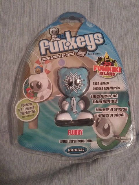 UB Radica Funkeys Funkey Funkiki Island Light Blue Flurry HTF Mattel ...