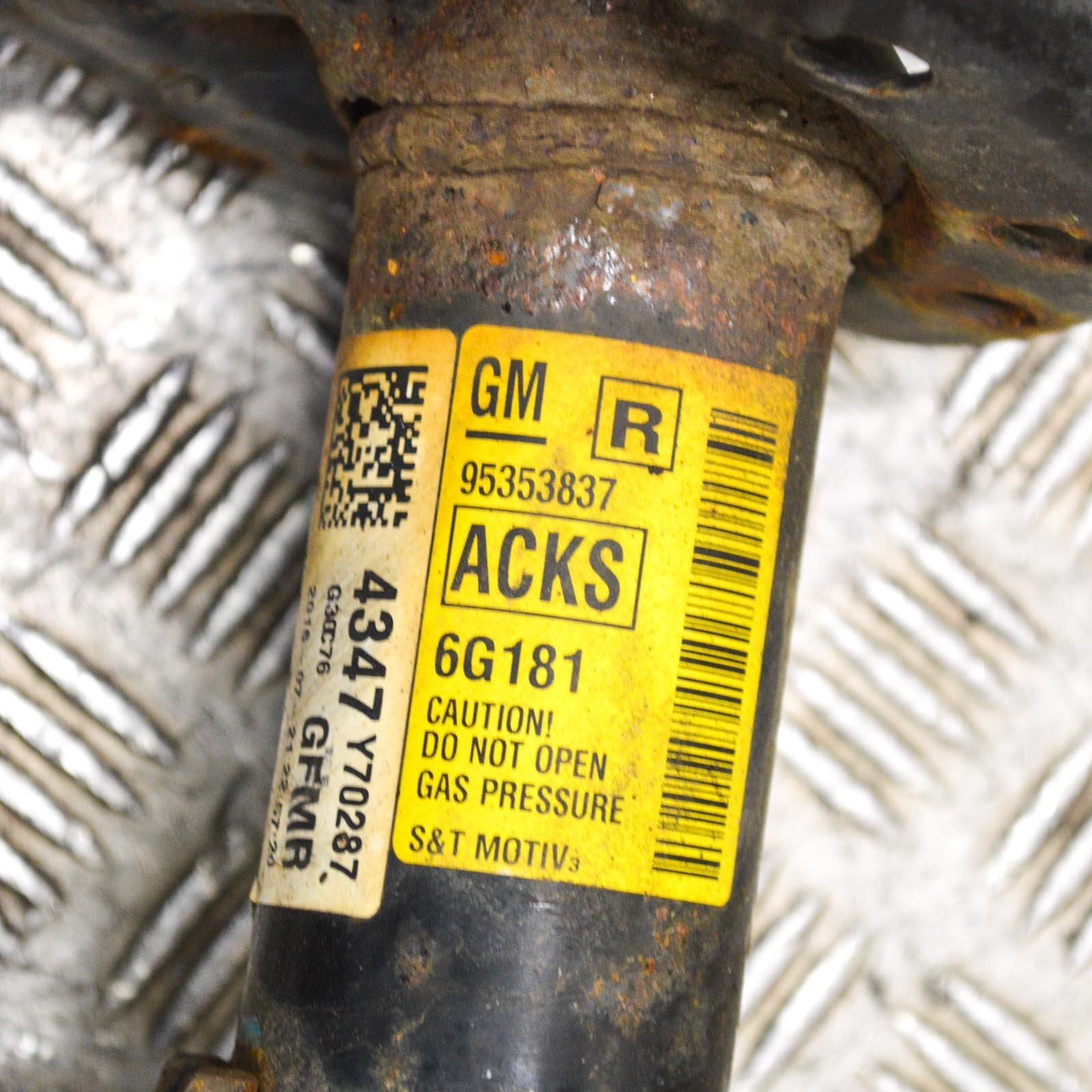 OPEL VAUXHALL MOKKA J13 Front Right Shock Absorber 95353837 1.6 Petrol ...