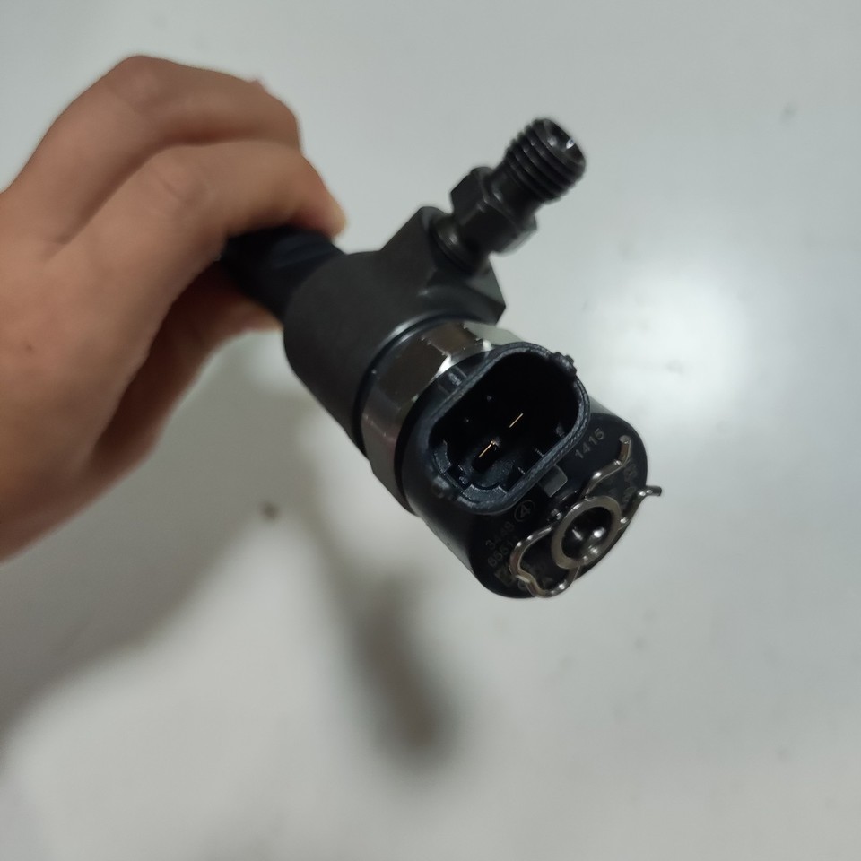 3PCS Bosch 0445110463 129A00-53100 Fuel Injector For Yanmar 4TNV88C ...