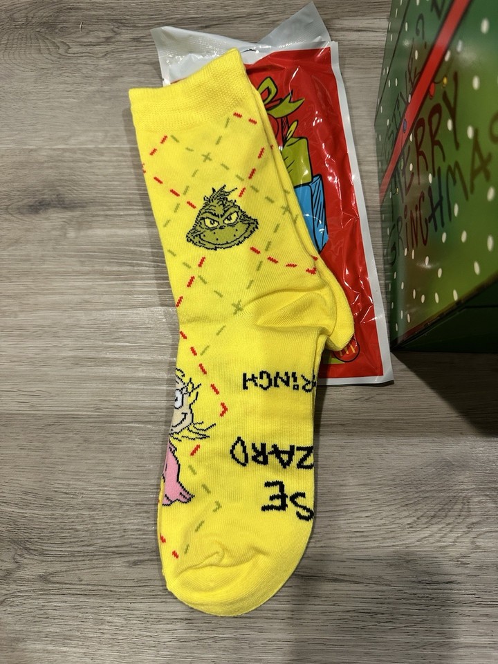 2025 McDonald’s Christmas Grinch Box And New Yellow Socks | eBay