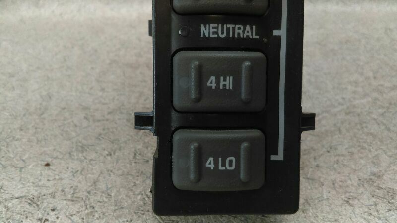 4x4 Switch Fits 1999 2000 2001 2002 CHEVROLET SUBURBAN SILVERADO SIERRA ...