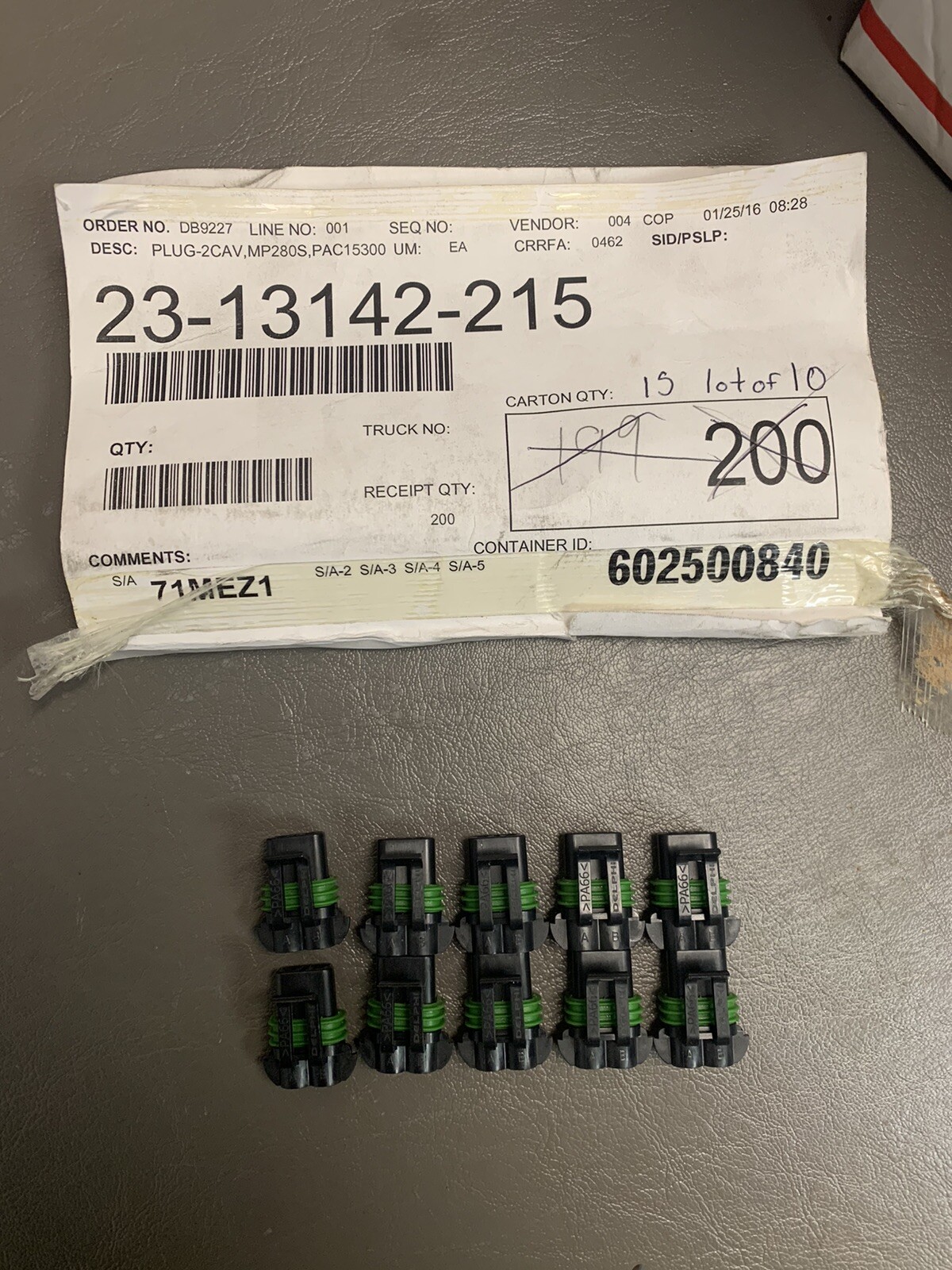 FREIGHTLINER CONNECTOR-PLUG,2CAV,MP280 23-13142-215 (LOT OF 10) | eBay