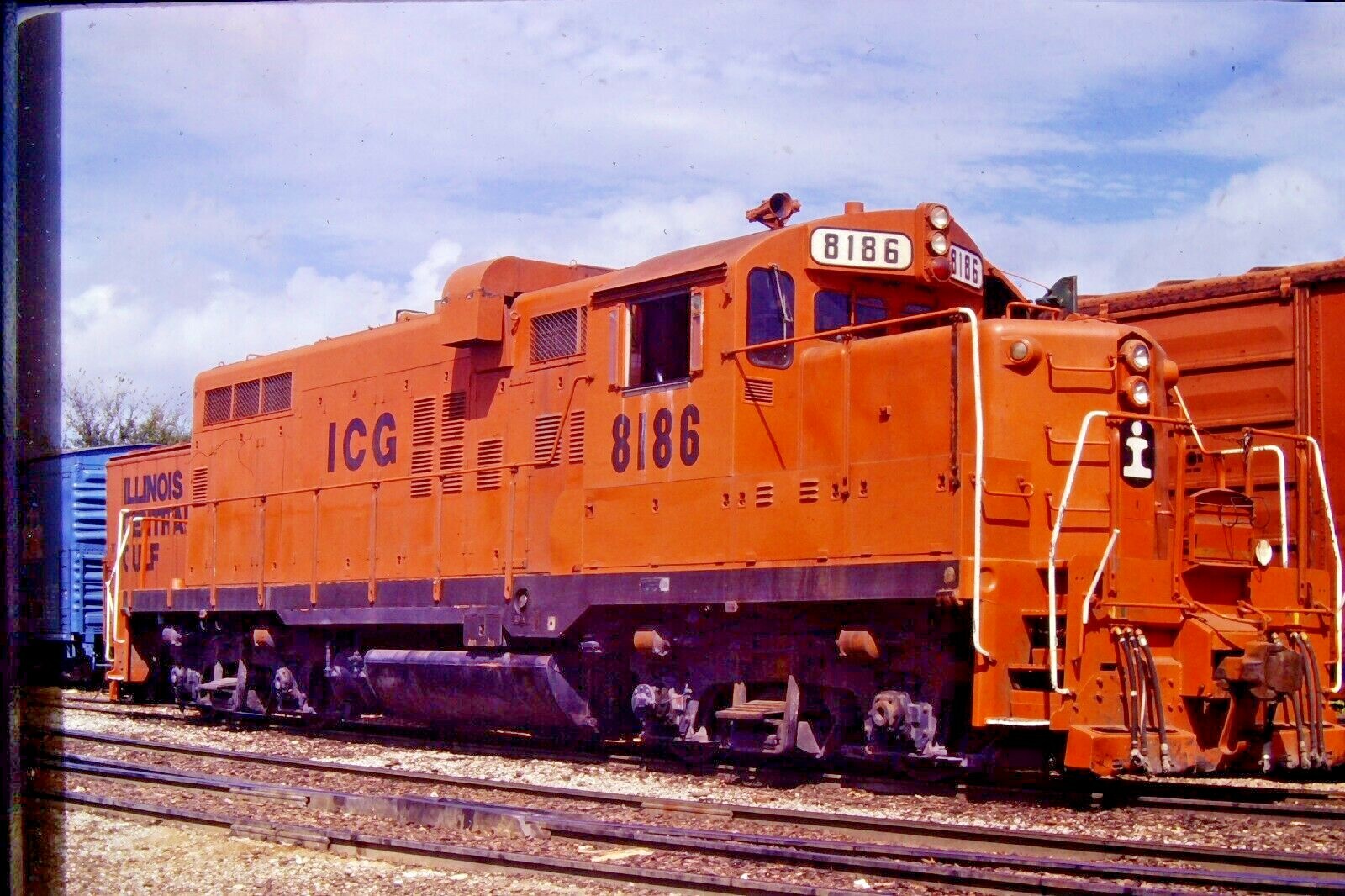 Original Slide Illinois Central Gulf EMD GP10 Diesel Engine #8186 (1980 ...