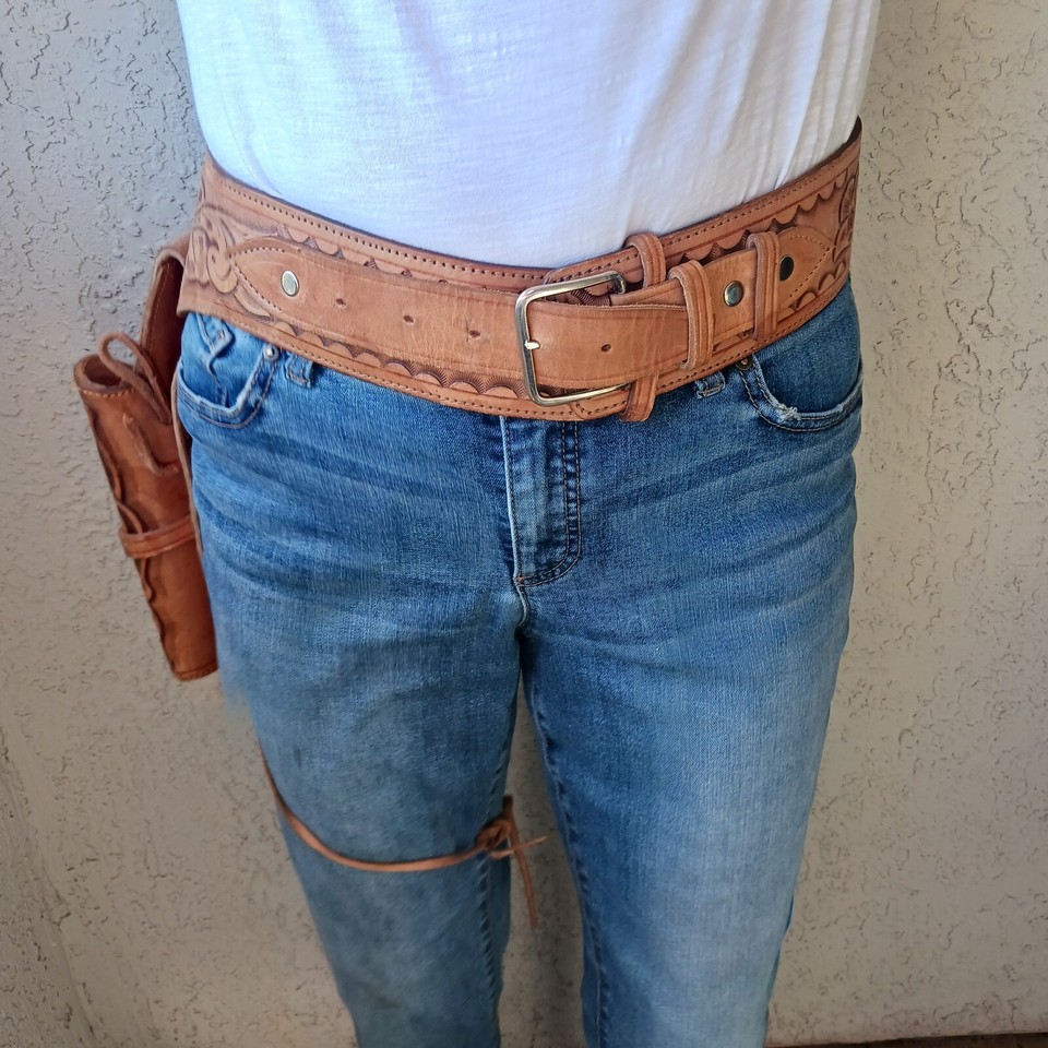Western Gun Holster Belt Tooled Leather Revolver Pistol 32 .38/357 | eBay