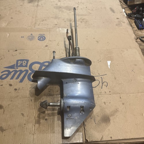 Johnson Evinrude OMC 18 25 HP Lower Unit Gearcase Short Shaft 15 ...