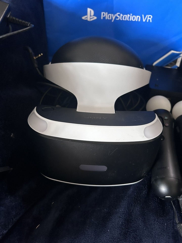 Sony PlayStation VR Bundle for PS5/PS4 Headset + Processor + Camera ...