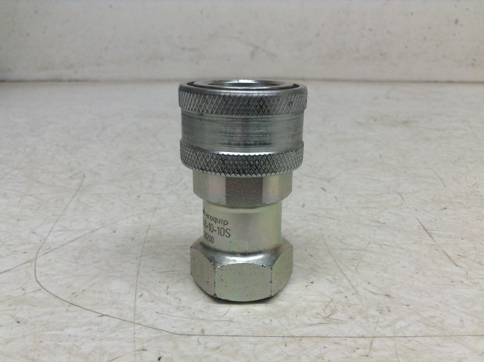 Eaton Aeroquip 5608-10-10S FD56-Series-10 Quick Connect Coupling New ...