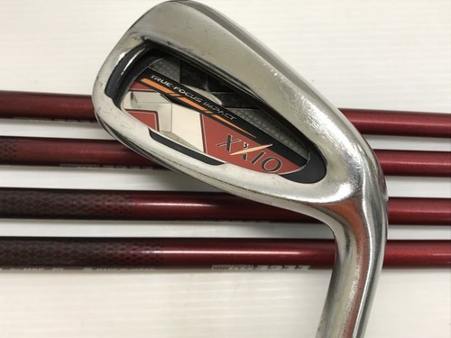 Dunlop XXIO 10 Red 5 Set di ferri 6-9 P destrorsi regolari MP1000 6792 ...