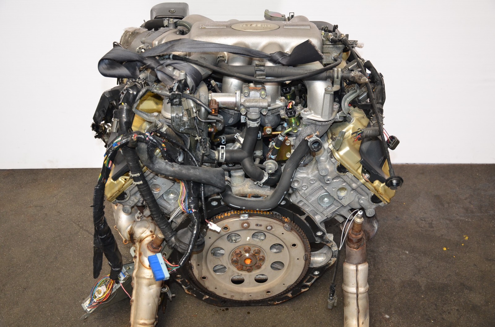 Nissan JDM Vk45-de 4.5 Liter Engine VK45DE Motor Auto Trans Wire ECU V8 ...