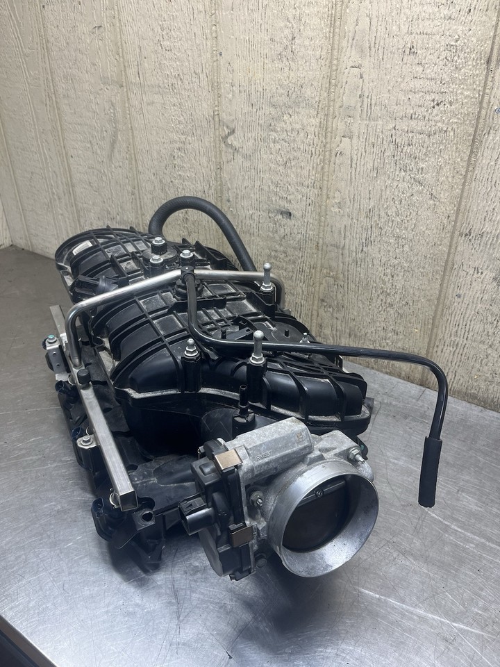 OEM GM NNBS Intake Manifold Fuel Rails Injectors COMPLETE 4.8 5.3 6.0 6 ...