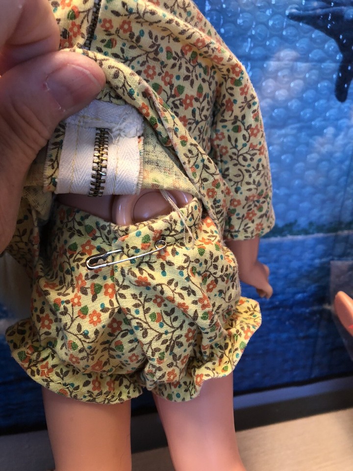 (SALE) VINTAGE IDEAL VELVET DOLL IN A FLOWERED DRESS AND MATCHING ...