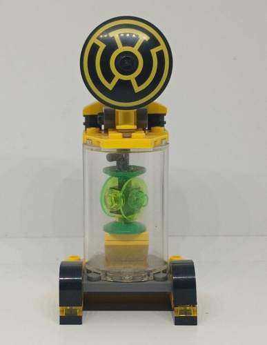 LEGO Super Héros - Sinestro cage , capsule d'armes de green lartern ...