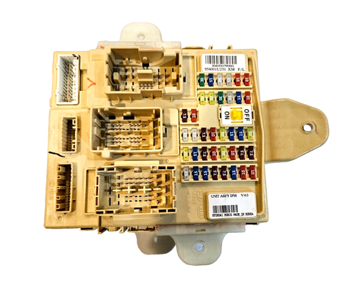 Kia Sorento 2014-2015 Body Module BCM Under Dash Fuse Box Assy ...