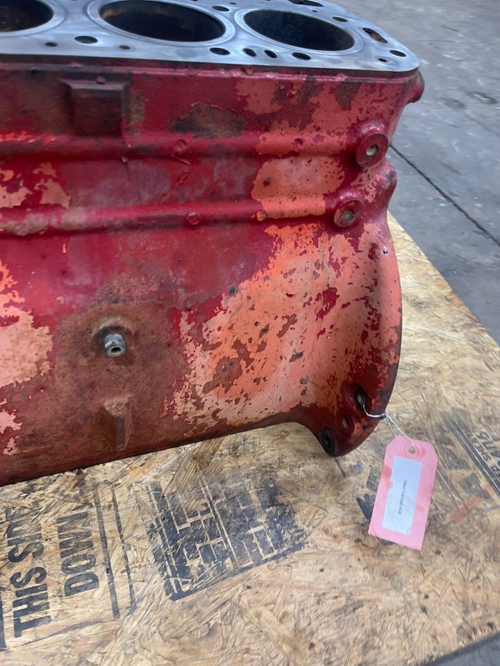1964 Farmall 404 Tractor Engine Block 375596R1 | eBay