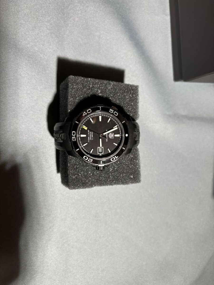 TAG Heuer Aquaracer Automatic Calibre 5 WAK2180.FT6027 Watch TAG Heuer Aquaracer Automatic Calibre 5 WAK2180.FT6027 Watch