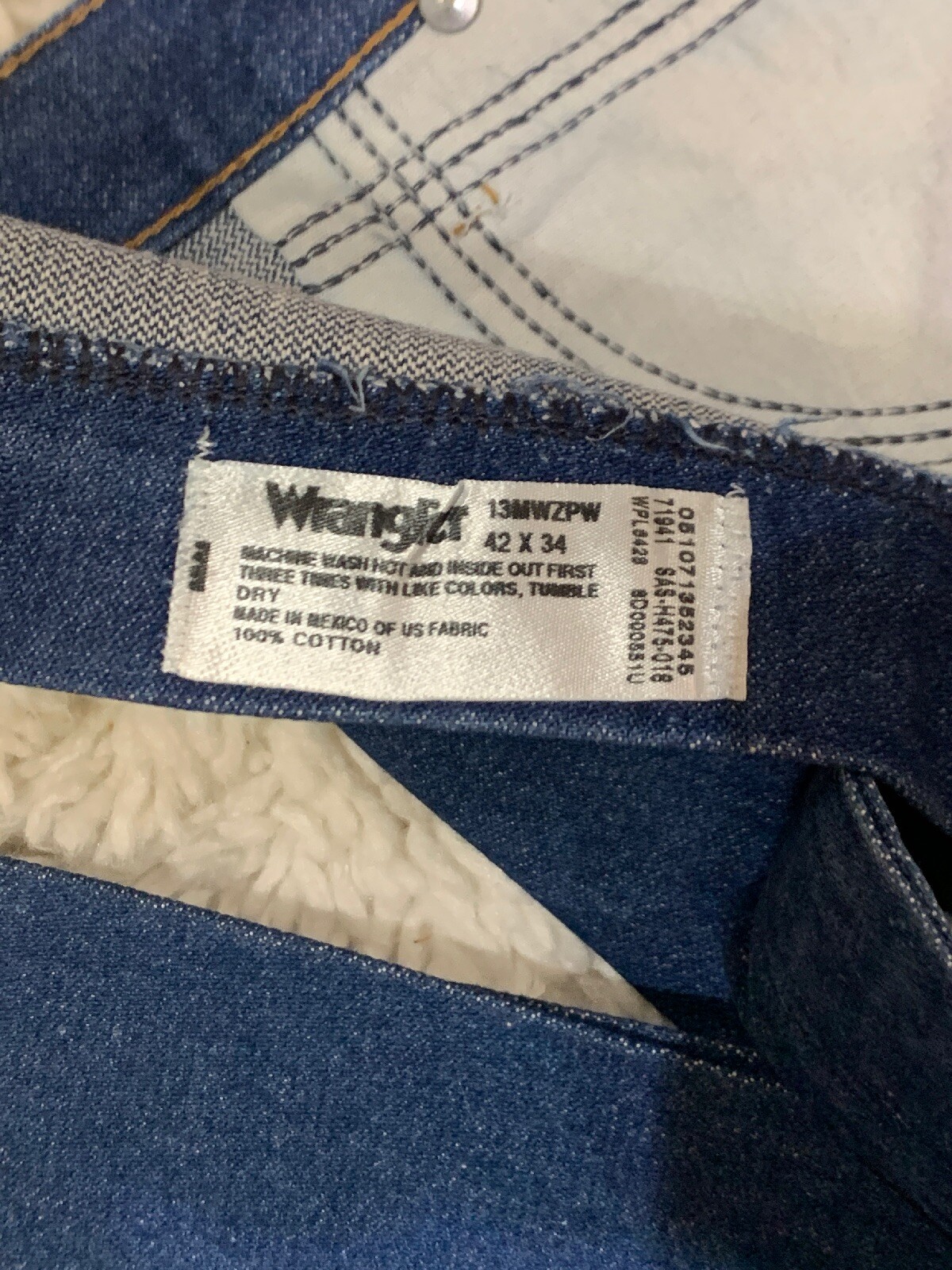 Men's Wrangler Relaxed Dark Blue Jeans TAG 42X34 13MWZPW | eBay