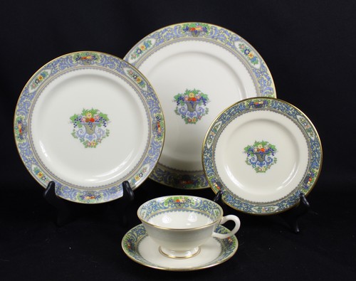 Lenox AUTUMN 5 Piece Place Setting Gold Backstamp & Black | eBay