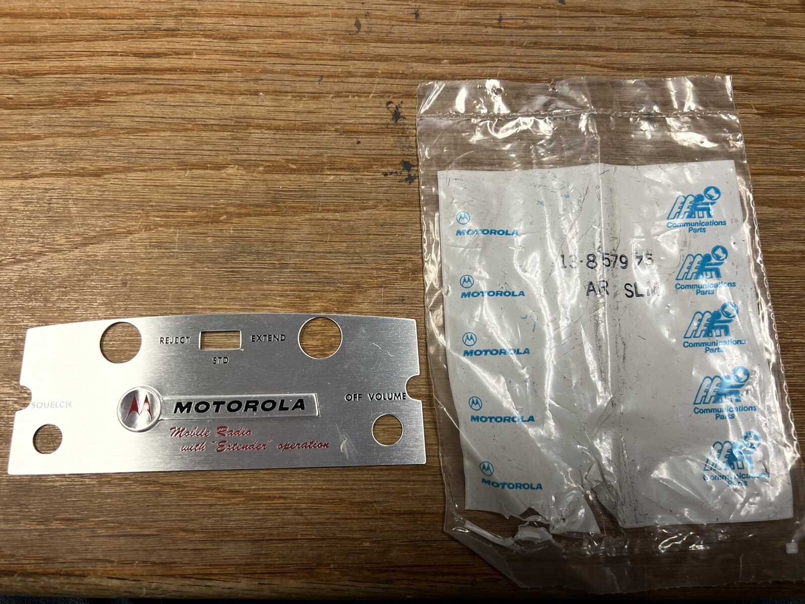 Motorola MOTRAC, MOCOM-70 NOS Control Head Escutcheon Faceplate 1 ...