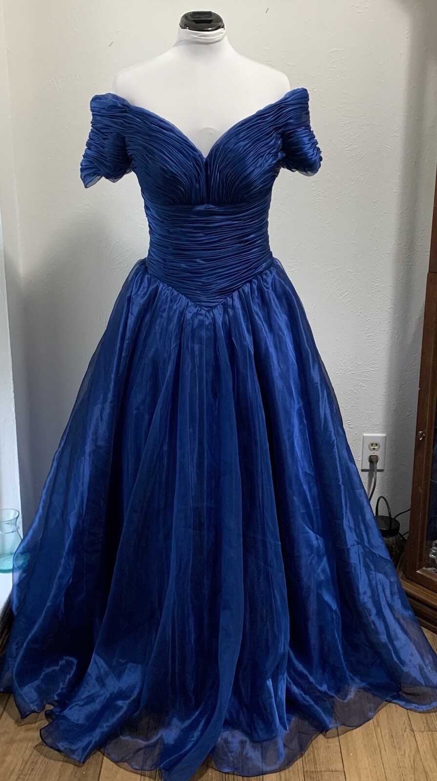 Sherry Hill prom dress Sm Size Sapphire Blue Prom Dre… - Gem