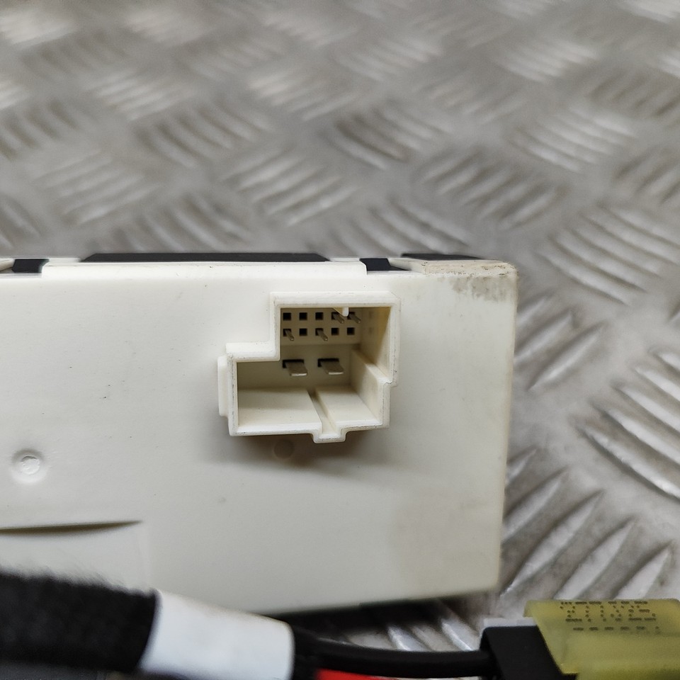 MERCEDES-BENZ GLC X253 Tailgate Left Power Lift Motor A0999064703 2020 ...