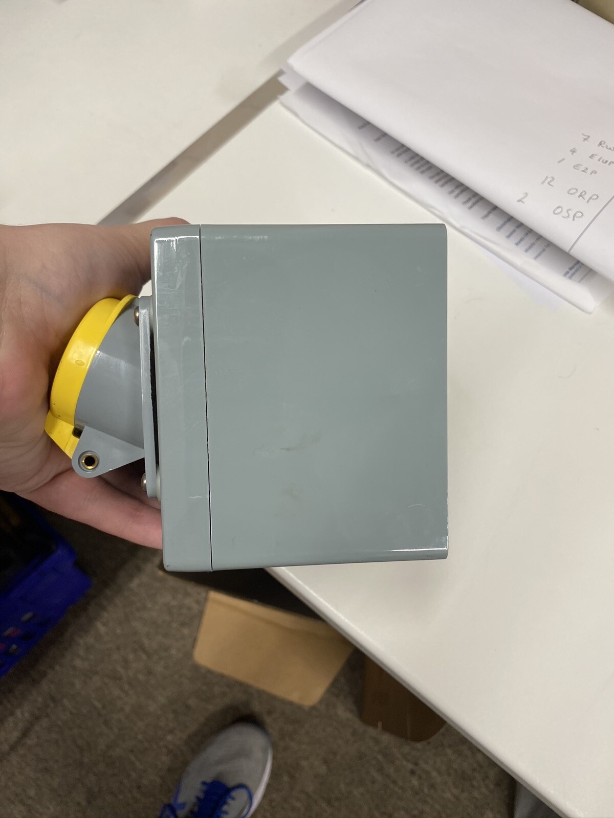 MK PREWIRED 13143 DOUBLE 16A COMMANDO OUTLET SOCKET | eBay