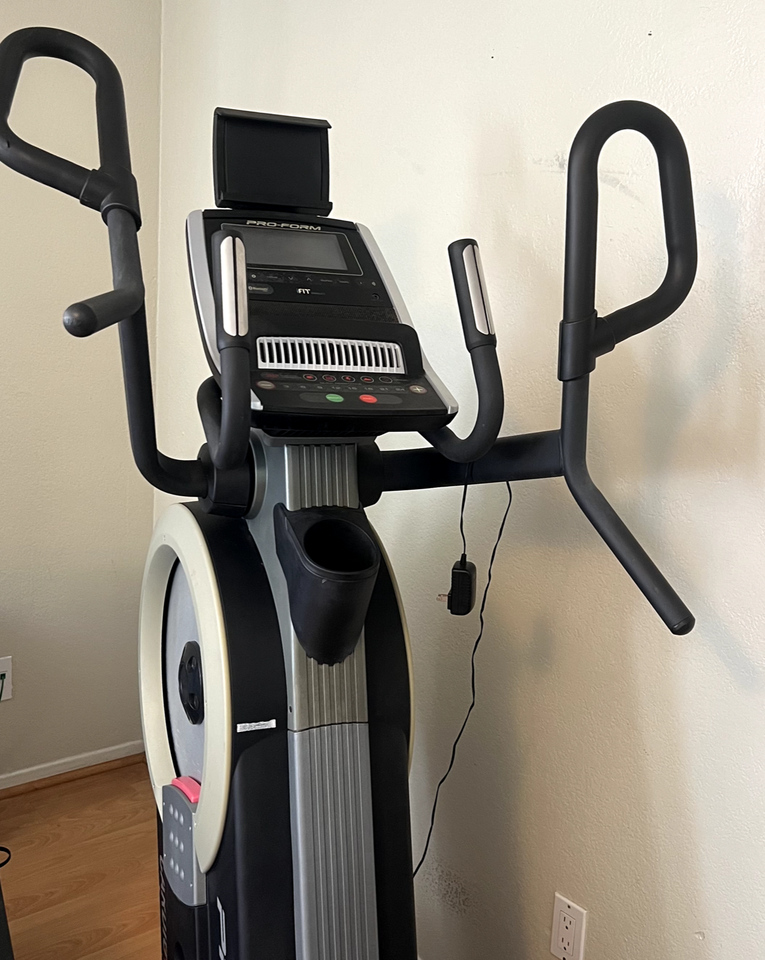 ProForm HIIT Trainer Elliptical Black/Grey Used in Great Condition PICK ...