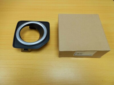 LAND ROVER FREELANDER 2 RH FRONT FOG LAMP BEZEL LR040784 | eBay