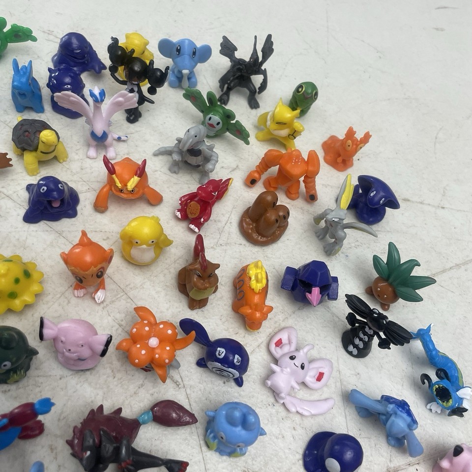 Lot of 115 RL Pokemon Mini Tiny R/L.W 1" Figures 2005 2006 2007 ...