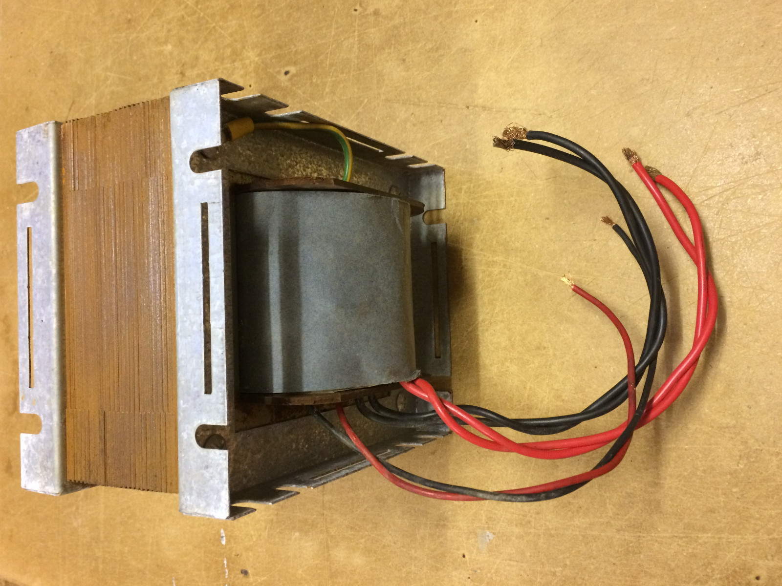 415V / 110V Single Phase Transformer 2kVA Centre Tapped Secondary ...
