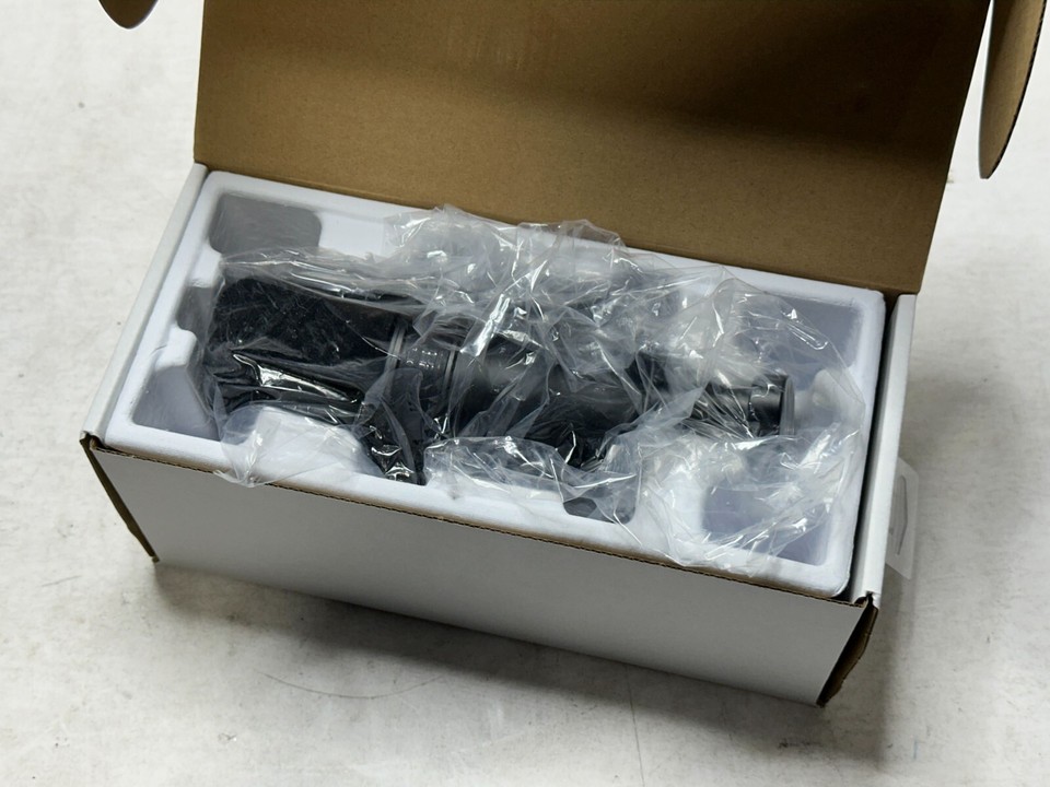 Shure MV7X Mic Podcast Kit for Podcasting Home Recording Gaming XLR ...