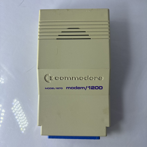 Vintage Commodore Modem 1200 For Commodore 64 & 128 Model 1670 Untested ...