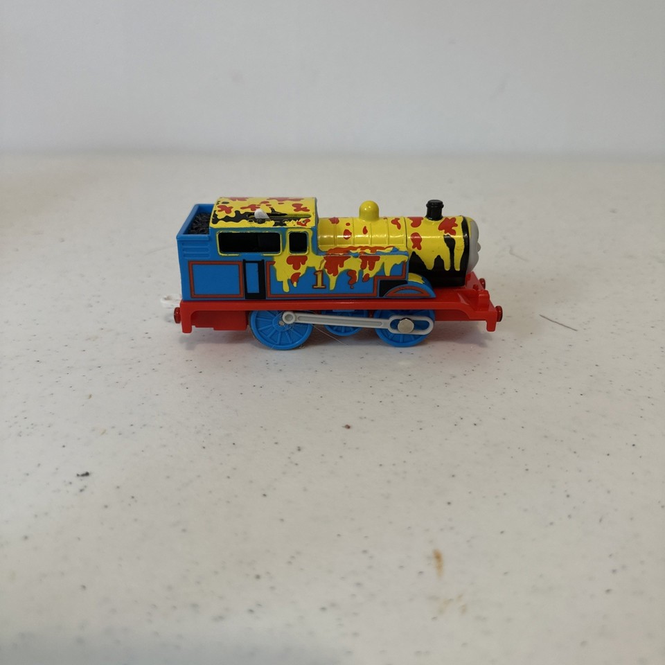 Thomas And Friends Trackmaster Tomy Thomas Makes A Mess Paint ...