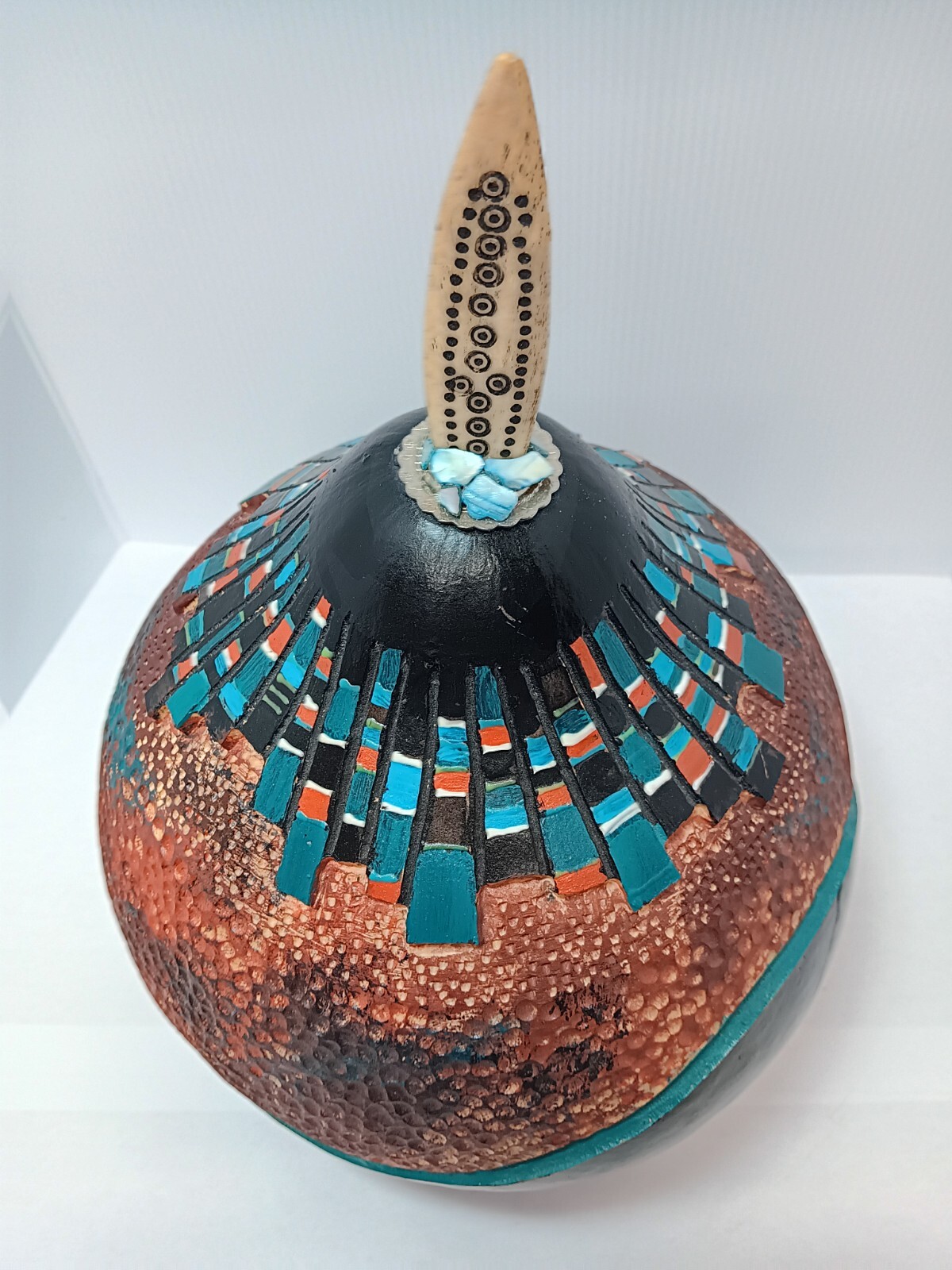 Southwest Native American Gourd Art Signed Gini Carved Arrowhead Spear ...