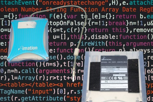 TEAC / IMATION Enterprises Model FD-05PUB External USB Floppy Diskette ...