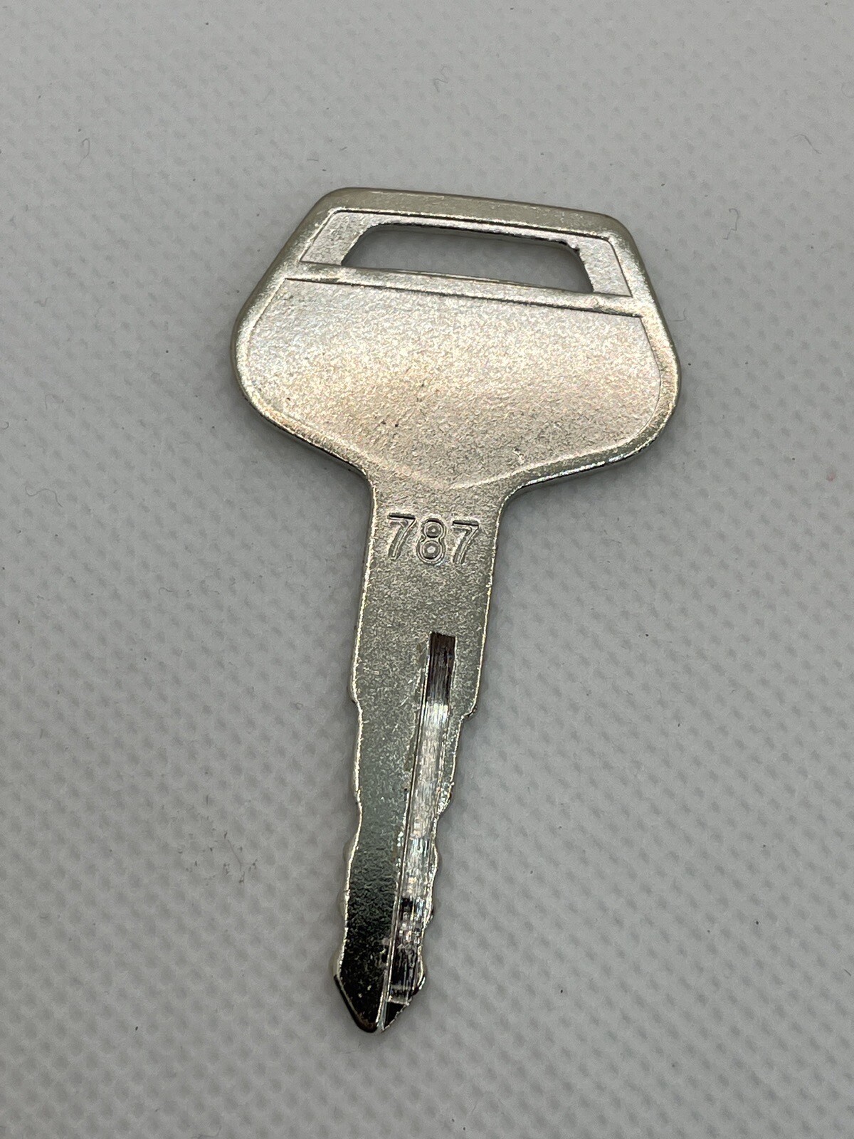 Komatsu Blank, Uncut Key # 787 fits Excavator Dozer Loader, Heavy Equipment | eBay